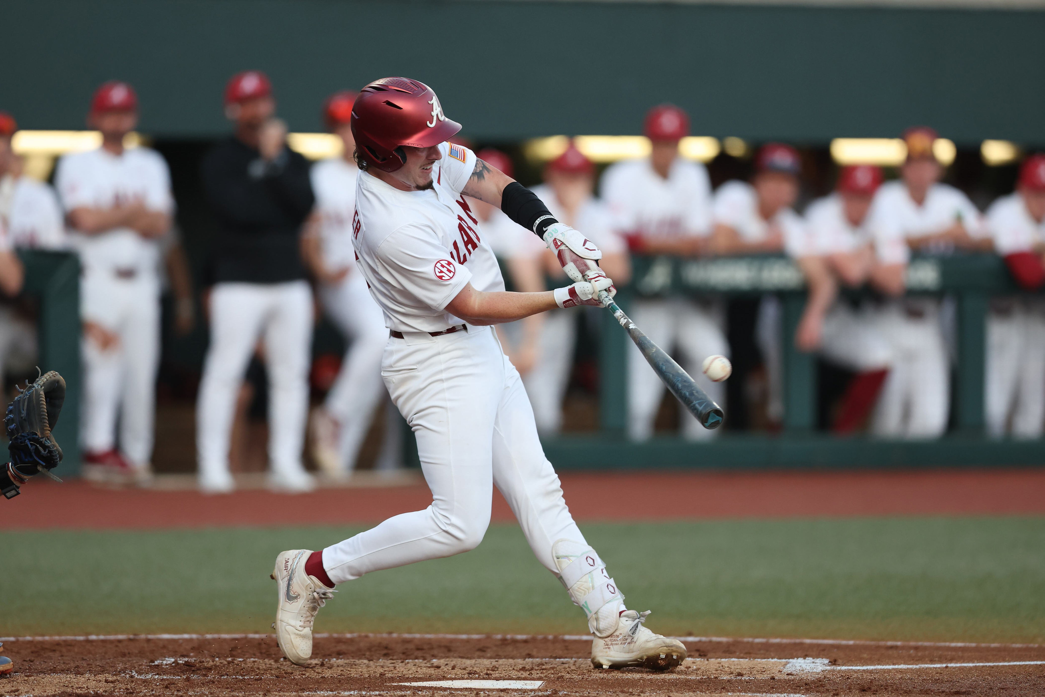 Single-game standing tickets now on sale for Alabama baseball Super ...