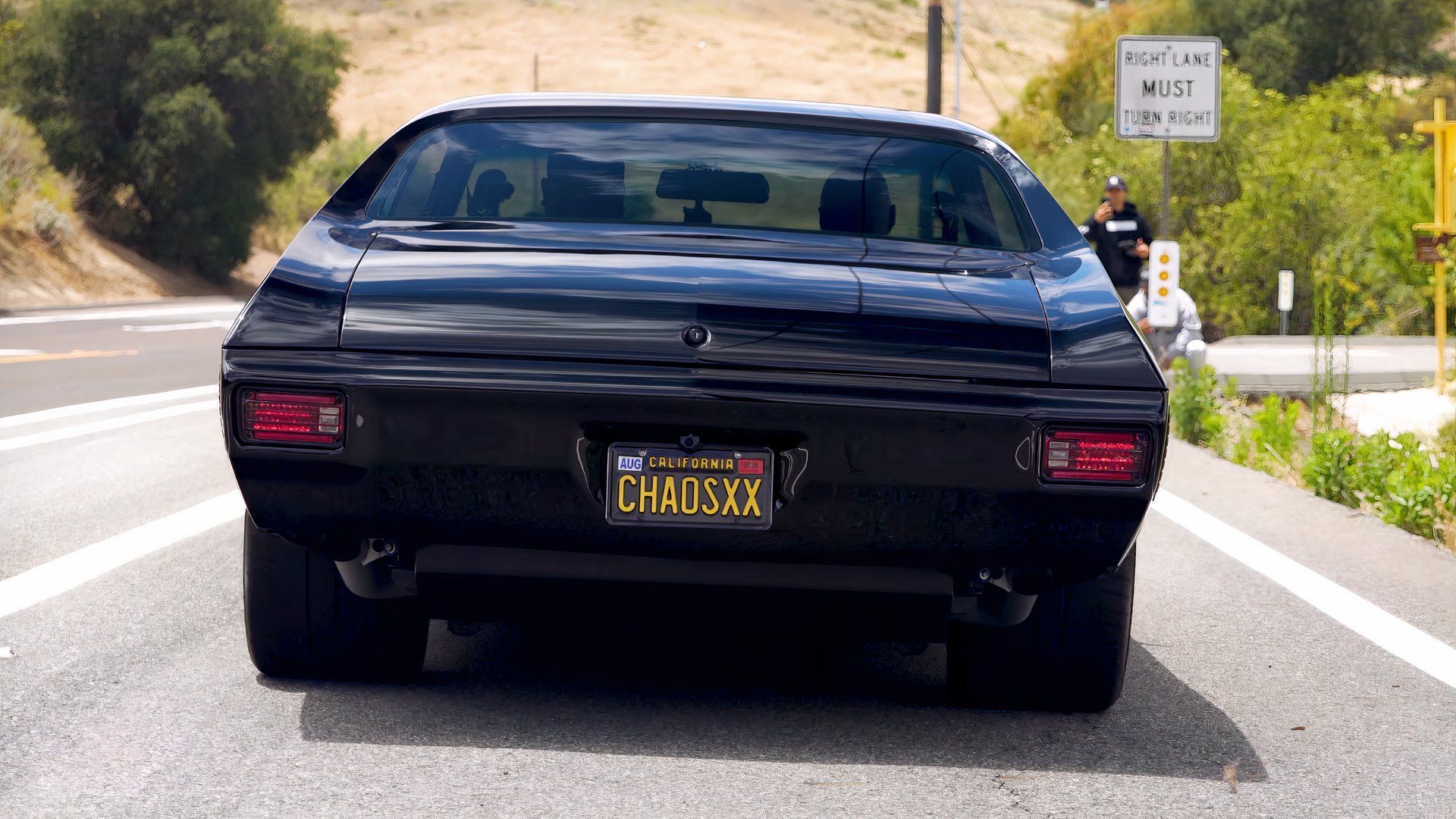 Man builds insane supercharged 900-HP Chevy Chevelle in his backyard