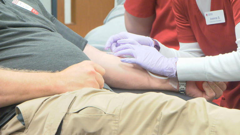 Red Cross, first responders team up for Battle of the Badges blood drive