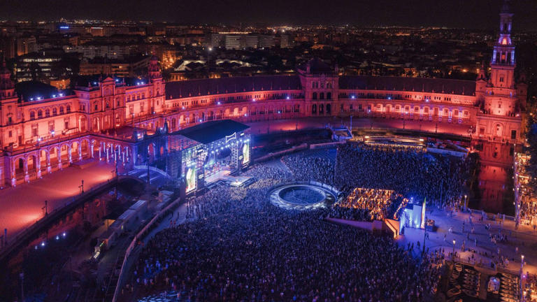 Icónica Sevilla Fest vuelve a la Plaza de España con Aitana, Robbie ...