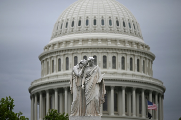 US House calls for end to Iran war, rebuking Trump