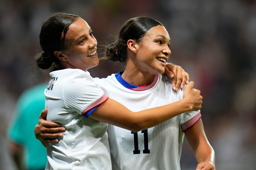 Rodman, Wilson and Swanson are together again for USWNT matches against ...