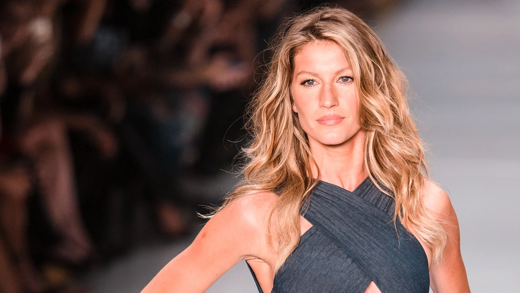 8 supermodels discovered in unexpected places