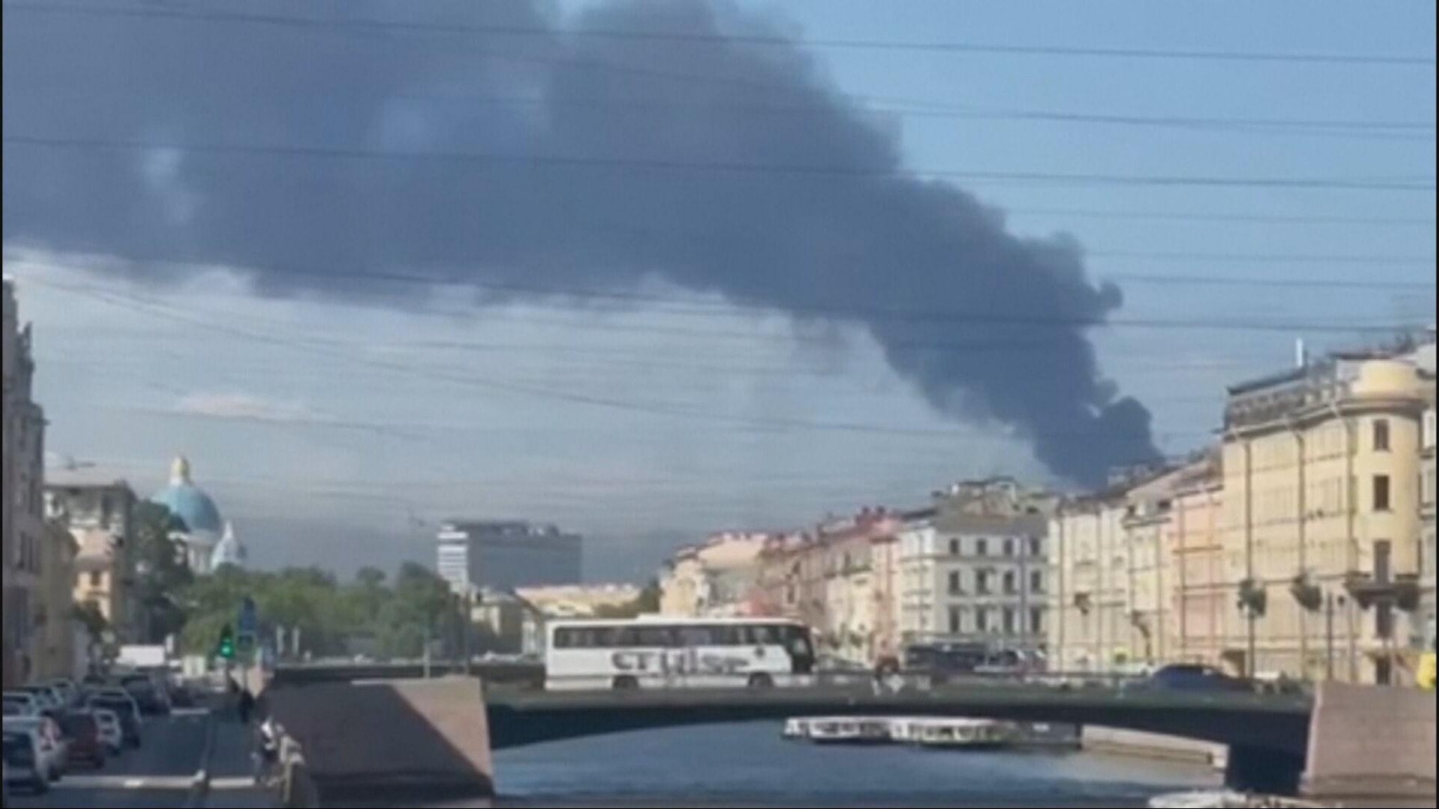 Droni sul forum di San Pietroburgo, schiaffo di Kiev a Putin