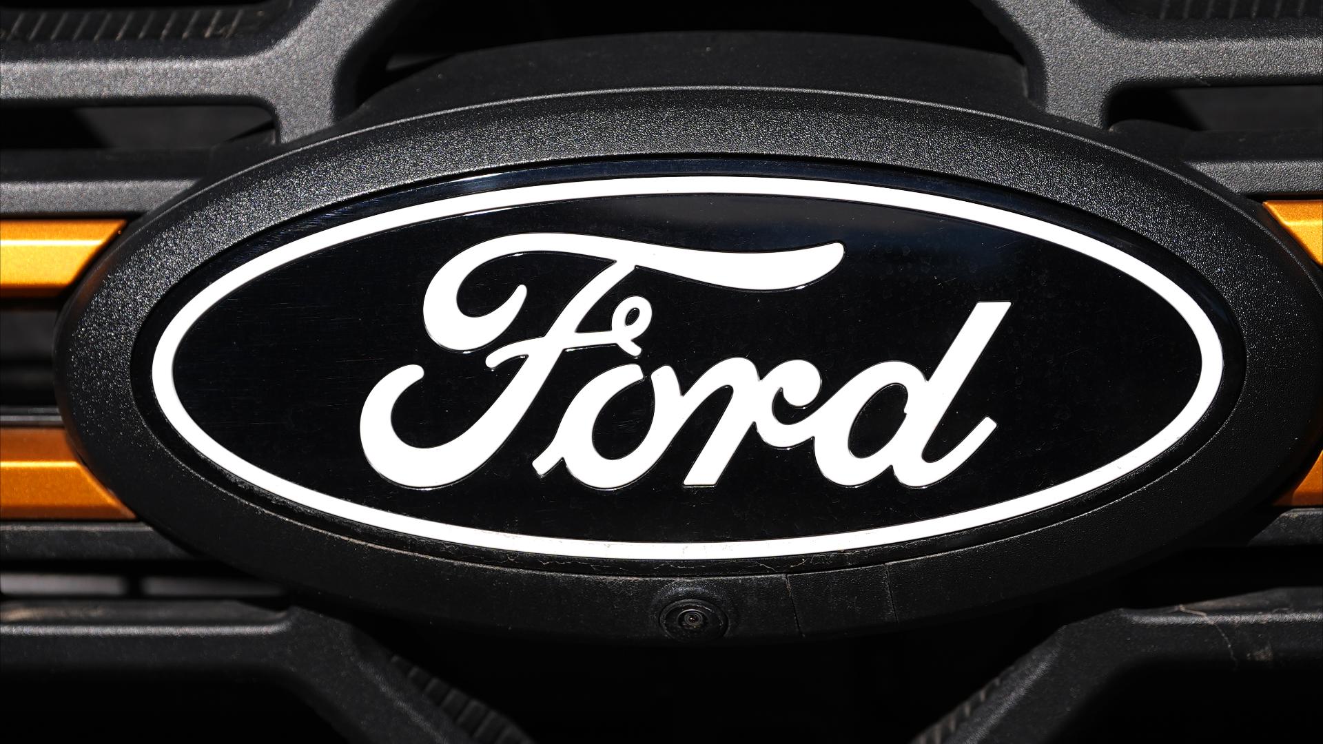 Ford recalls 420,000 vehicles over seat belt safety issue
