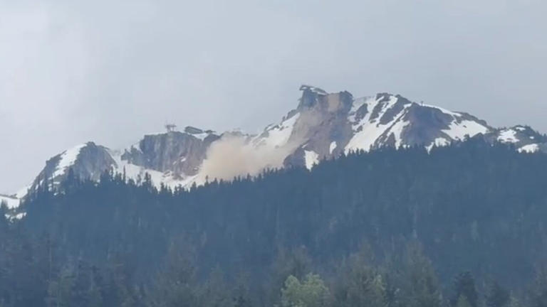More rocks fall from Whistler Peak, assessment underway