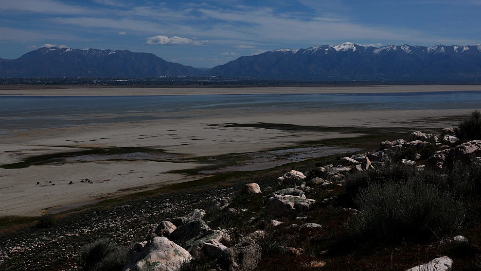 8 US lakes facing severe environmental decline