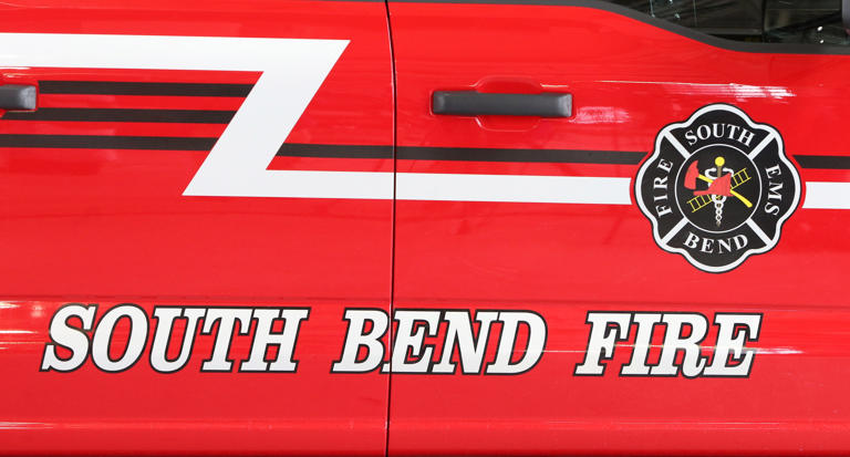 South Bend firefighters find unidentified man dead in St. Joseph River