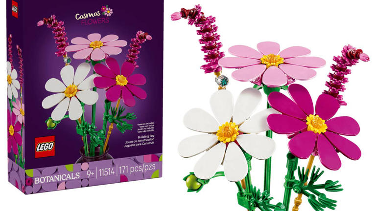 These new Lego flower sets add color indoors without any upkeep