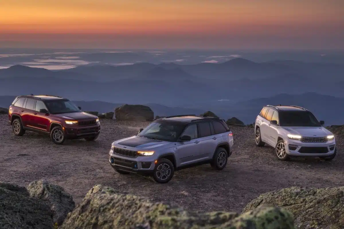 2022-2026 Jeep Grand Cherokee, Cherokee L recall: 419K airbags may not ...