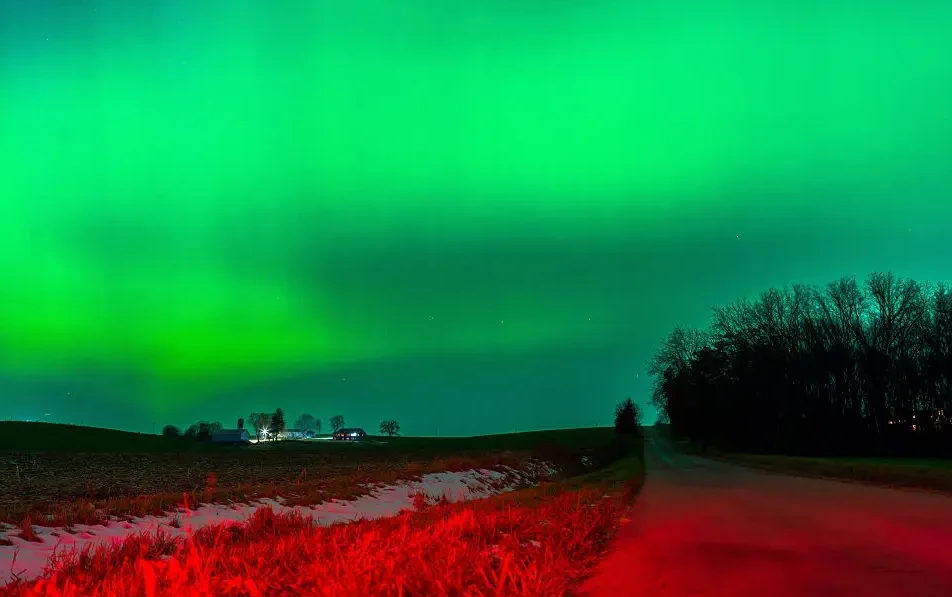 NOAA issues strong geomagnetic storm watch for June 4-5