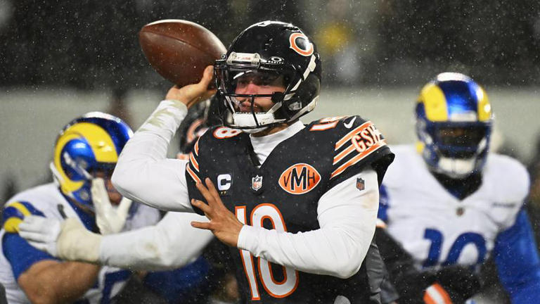 Bears face sobering ESPN forecast after 2025 NFC North title run