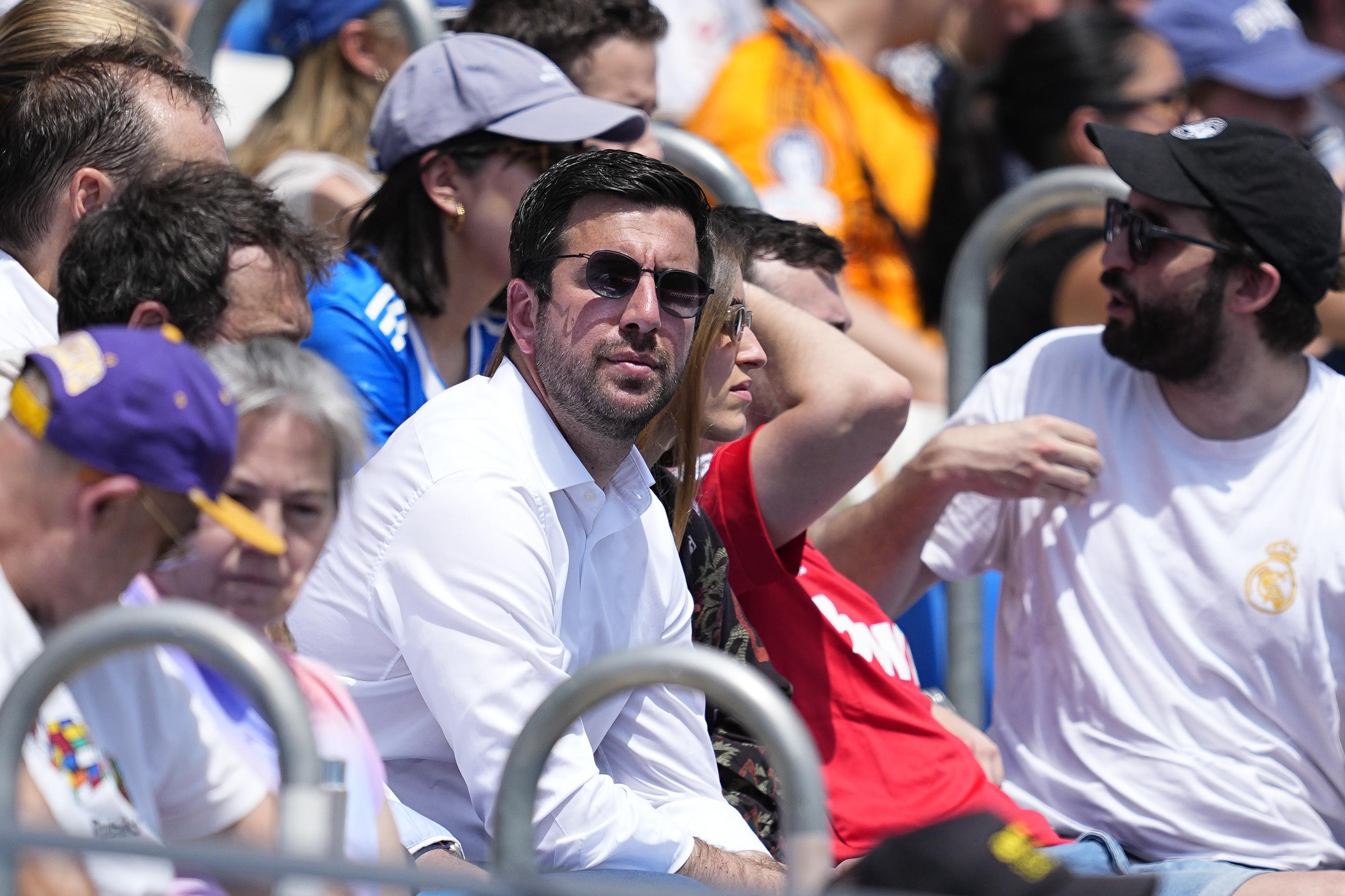 Enrique Riquelme raises the stakes in Real Madrid presidential race ...