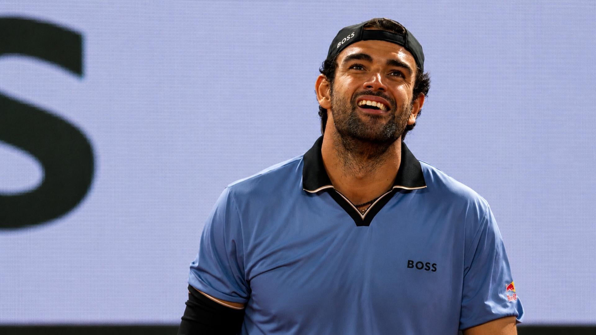 Matteo Berrettini retires, Matteo Arnaldi reaches Roland Garros semi-final