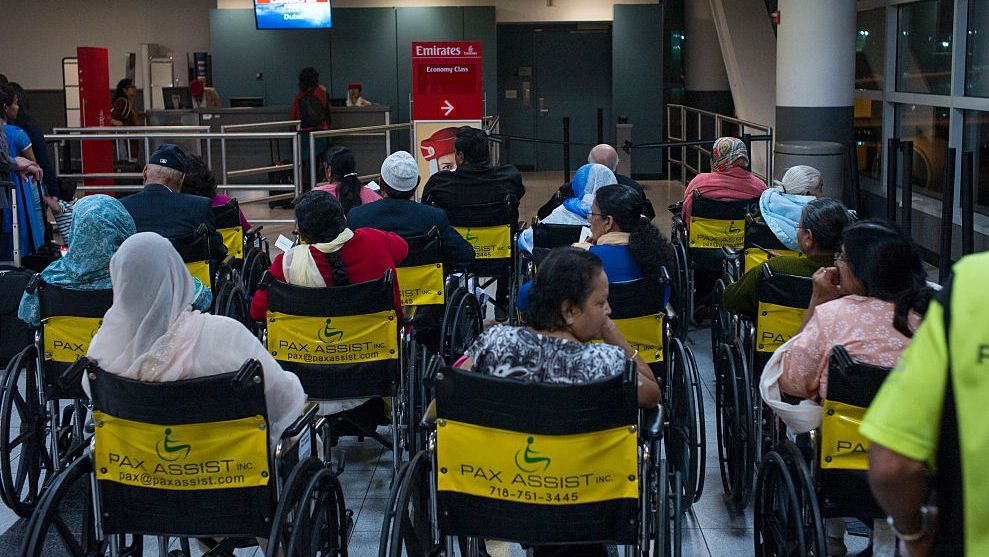 Airline seating rights for disabled passengers
