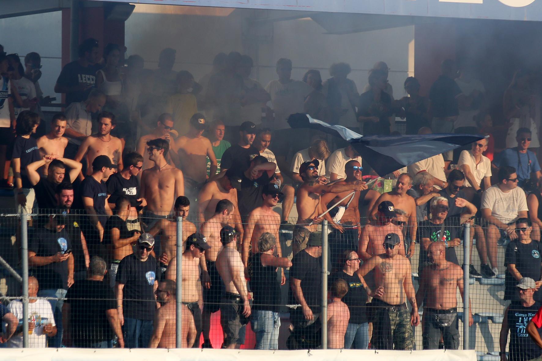Agguato ai tifosi della Giana. Daspo a 5 ultras lecchesi. Stadi vietati ...