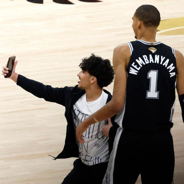 Fan runs onto court, briefly stopping Game 1 of NBA Finals