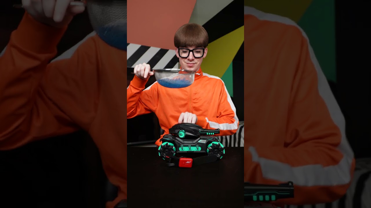 Glove-controlled tank