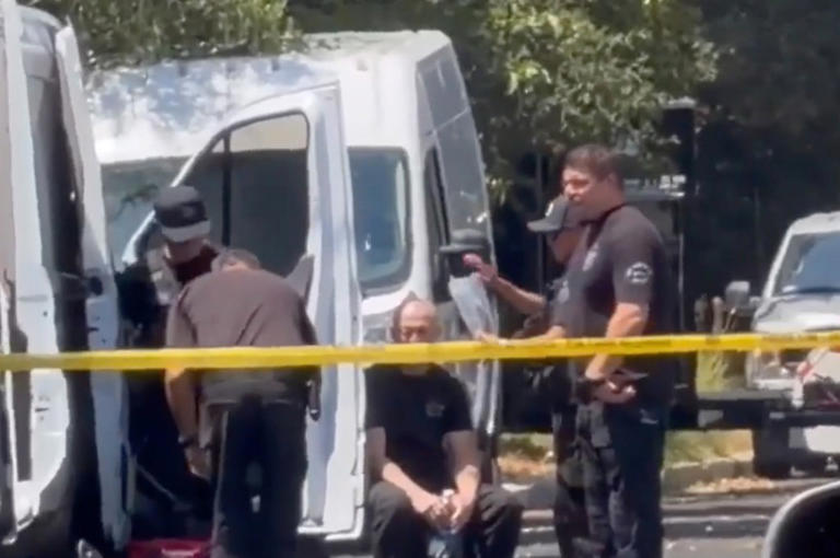 Mystery dynamite sticks force evacuations in LA neighborhood