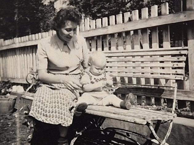 Tochter findet Tagebuch ihrer Mutter aus Mellin von 1945 im Nachlass