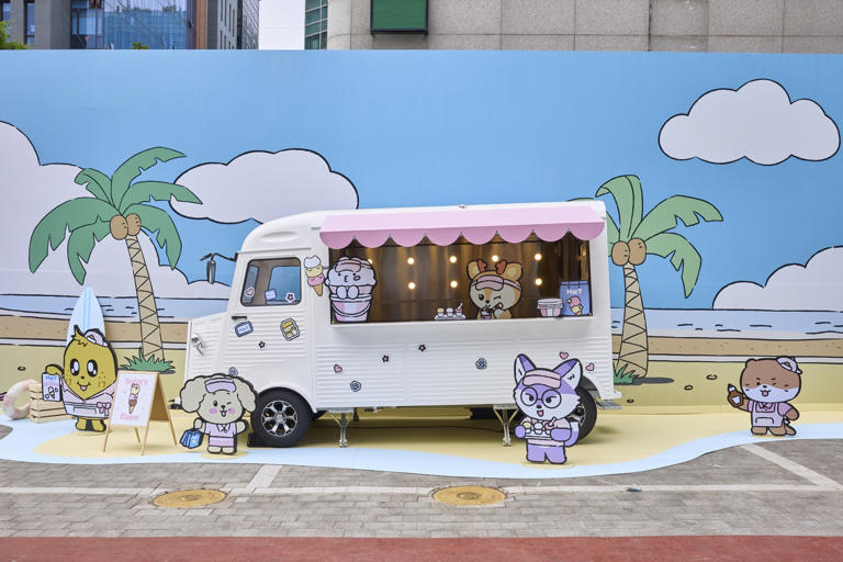 Seventeen scoops up fans across Asia with its ice cream themed pop-up