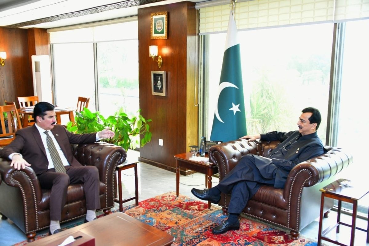 KP governor, Senate chairman discuss key national issuesPublished on ...
