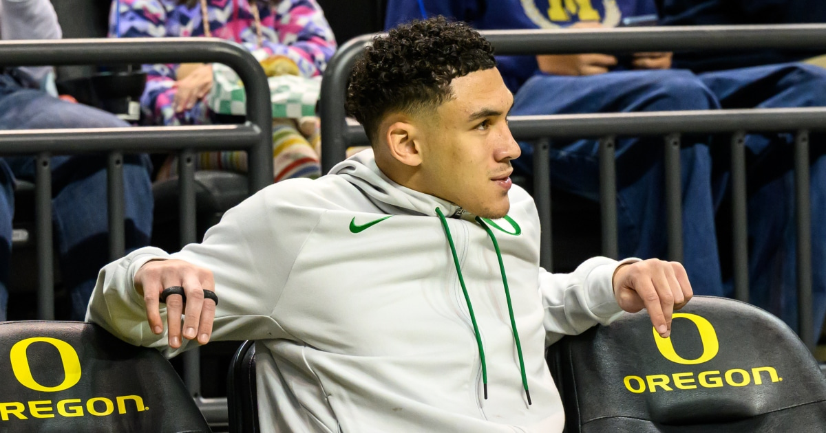 Louisville basketball player profile: Jackson Shelstad