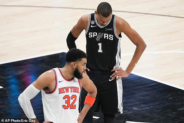 Battered Knicks pull out NBA Finals stunner as Spurs come up short in ...