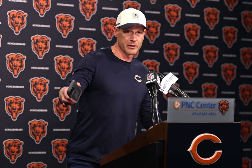 Bears head coach Ben Johnson snaps at reporter after press conference ...