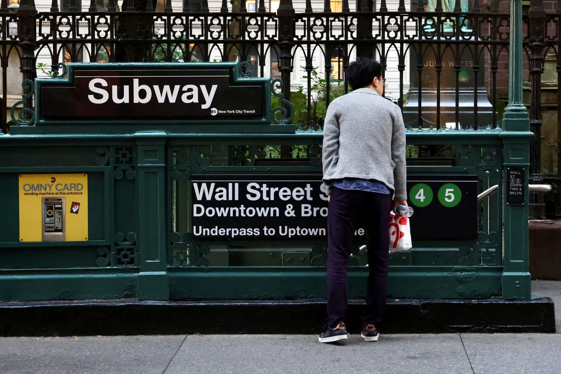 AI companies are barreling toward huge Wall Street debuts. A look at ...
