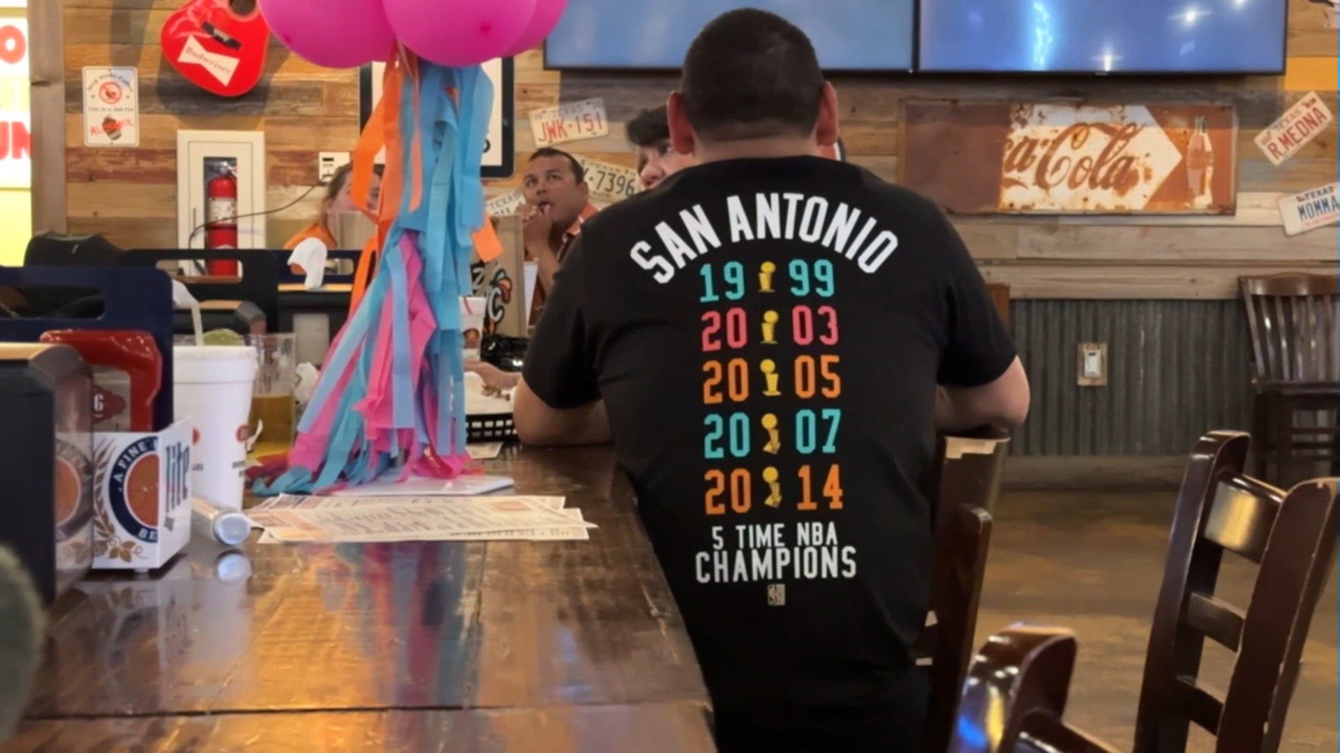 Spurs fans pack Brewster Street Ice House for NBA Finals watch party