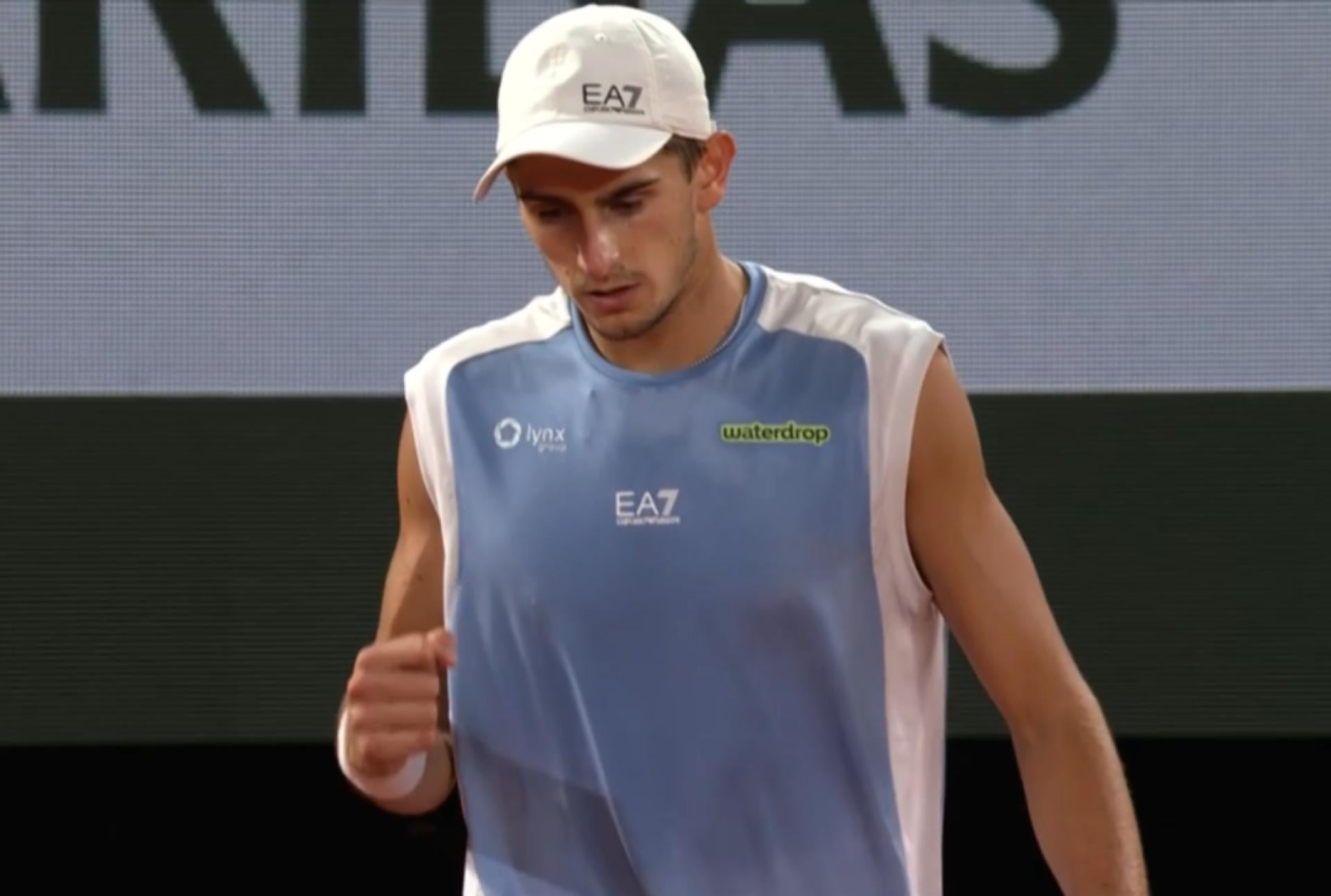 Matteo Berrettini retires, Matteo Arnaldi reaches Roland Garros semi-final