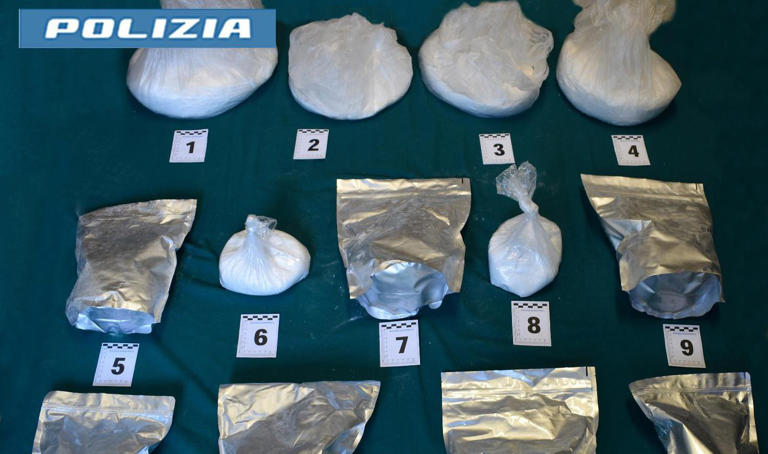 La droga corre lungo l’E45. Sequestrati 15 kg di ketamina