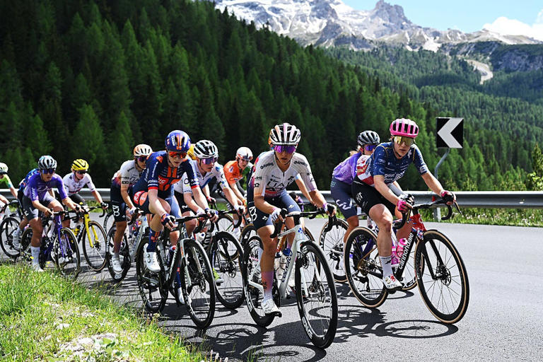 Pee problems trickle into Giro d’Italia Women: 2 disqualified, 6 fined ...