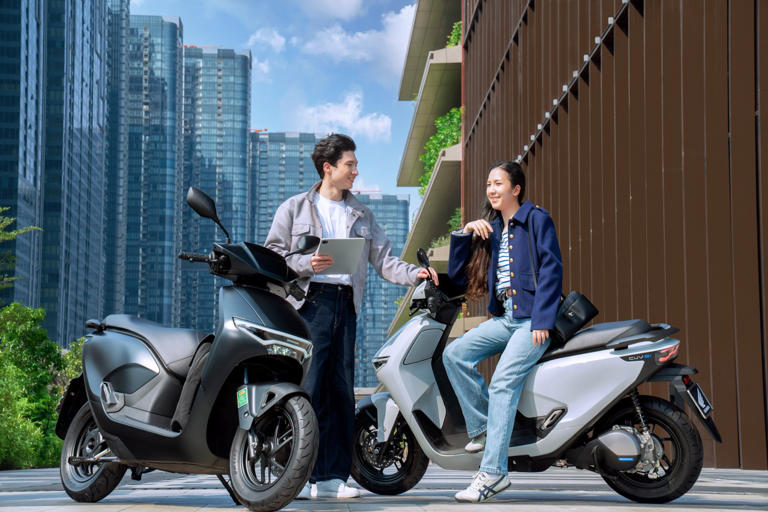 Xe máy điện Honda CUV e và UC3 mở bán ở Việt Nam: Giá từ 45 triệu, có ...