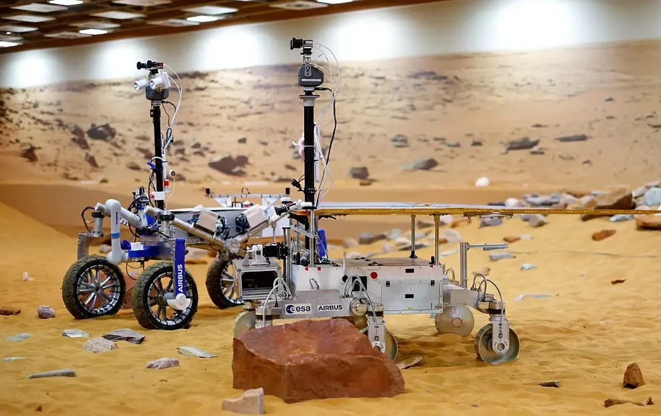Perseverance finds rare Mars rock as ESA tests soft robot
