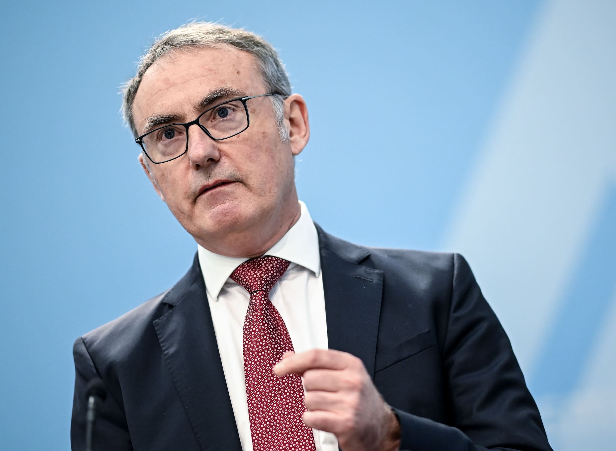„Länder verkennen den Ernst der Lage“: Krankenkassen verteidigen ...