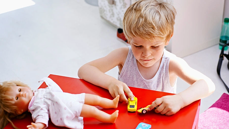 Raising confident and capable kids through play