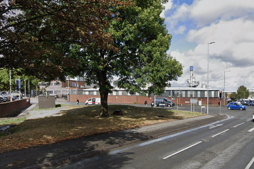 Two in hospital after car smashes into tree in Wolverhampton