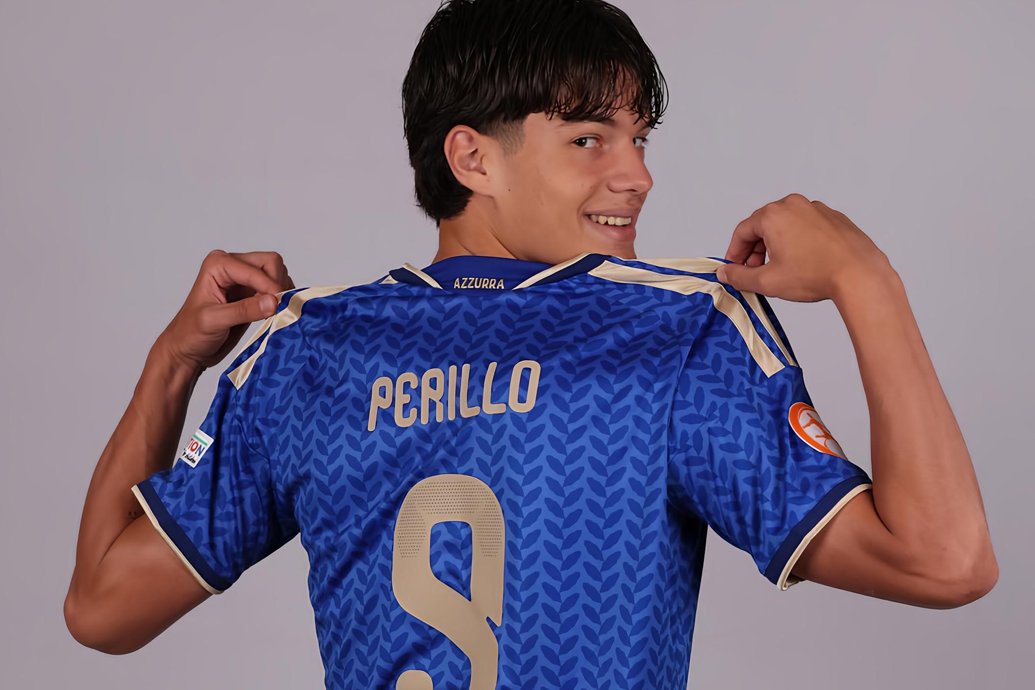 Perillo, da Maliseti alla nazionale. Il bomber pratese prende voti alti