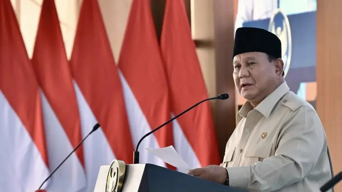 Rupiah tembus Rp17.600, Presiden Prabowo malah bercanda: Warga desa ...