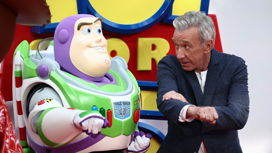 15 memorable movie plot holes and continuity errors