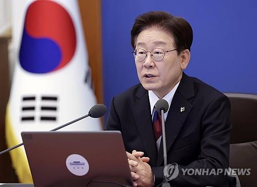 Lee says will humbly accept public sentiment reflected in local ...