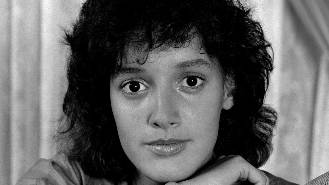 Jennifer Beals and Ella Dixon: Family and careers