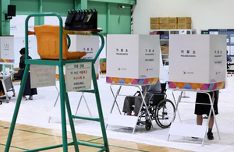 범죄로 얼룩진 선거…가짜뉴스·흑색선전이 최다 [세상&]