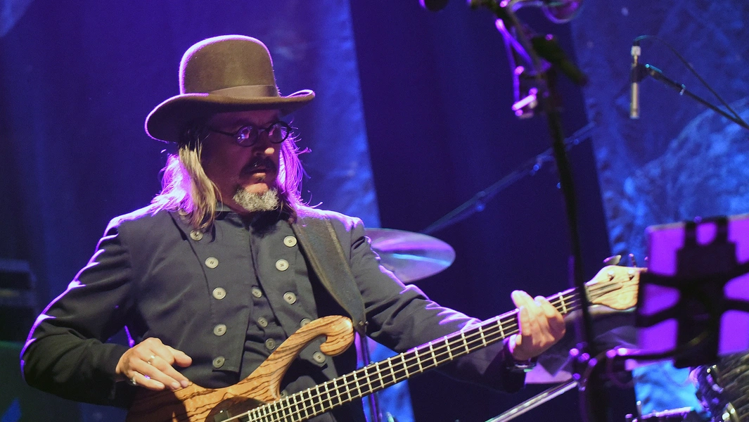 Les Claypool unites Primus and side projects in Cleveland marathon