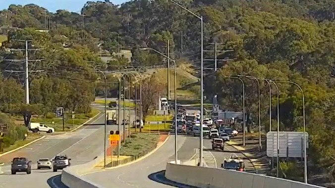 TransPerth bus crashes into tree in Wanneroo in Perth's north, multiple ...