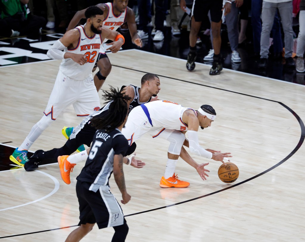 Vintage Josh Hart shows up for Knicks in NBA Finals Game 1 win