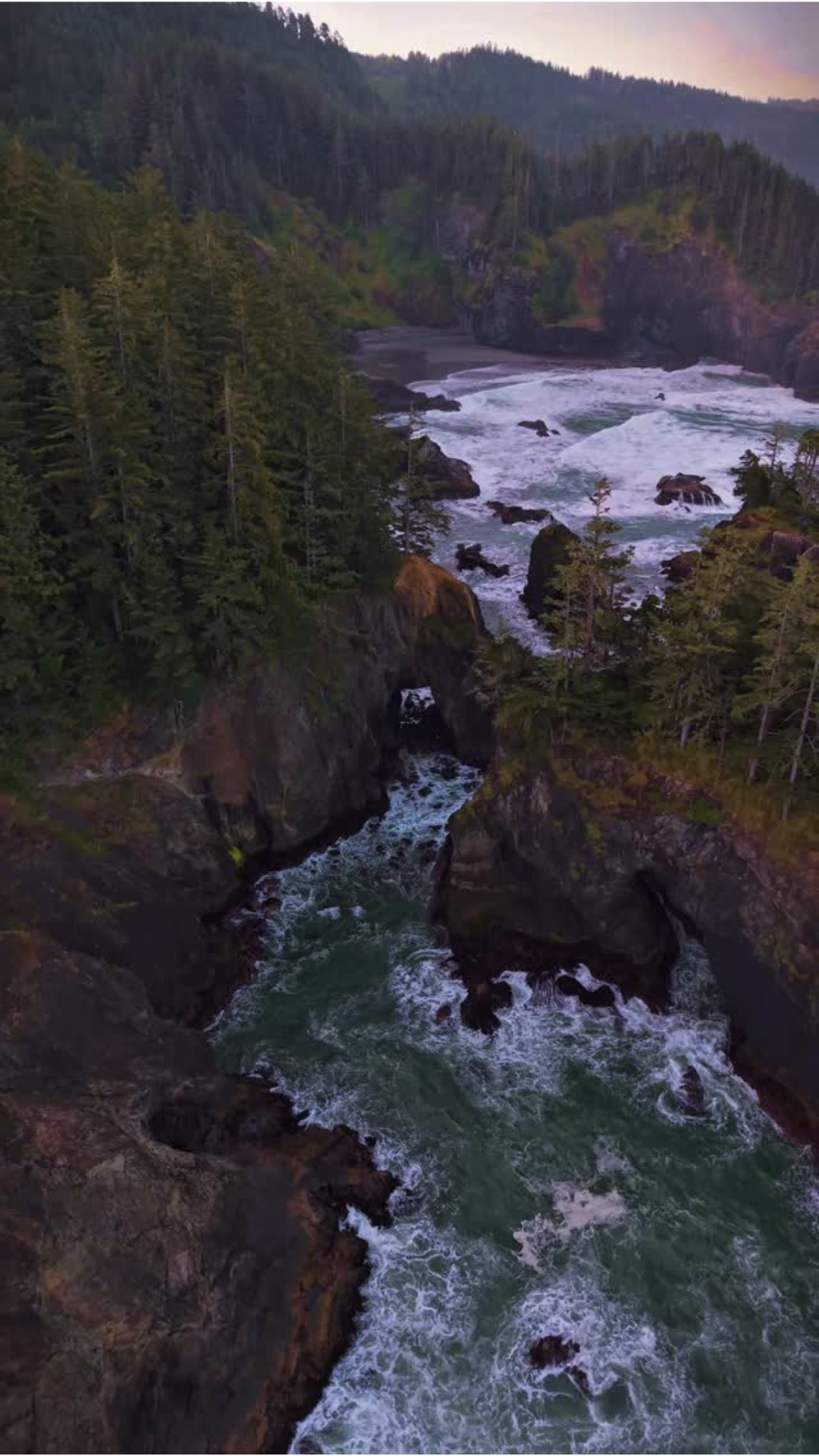 Experiencing the Oregon Coast: Sunsets, views, and coastal adventure