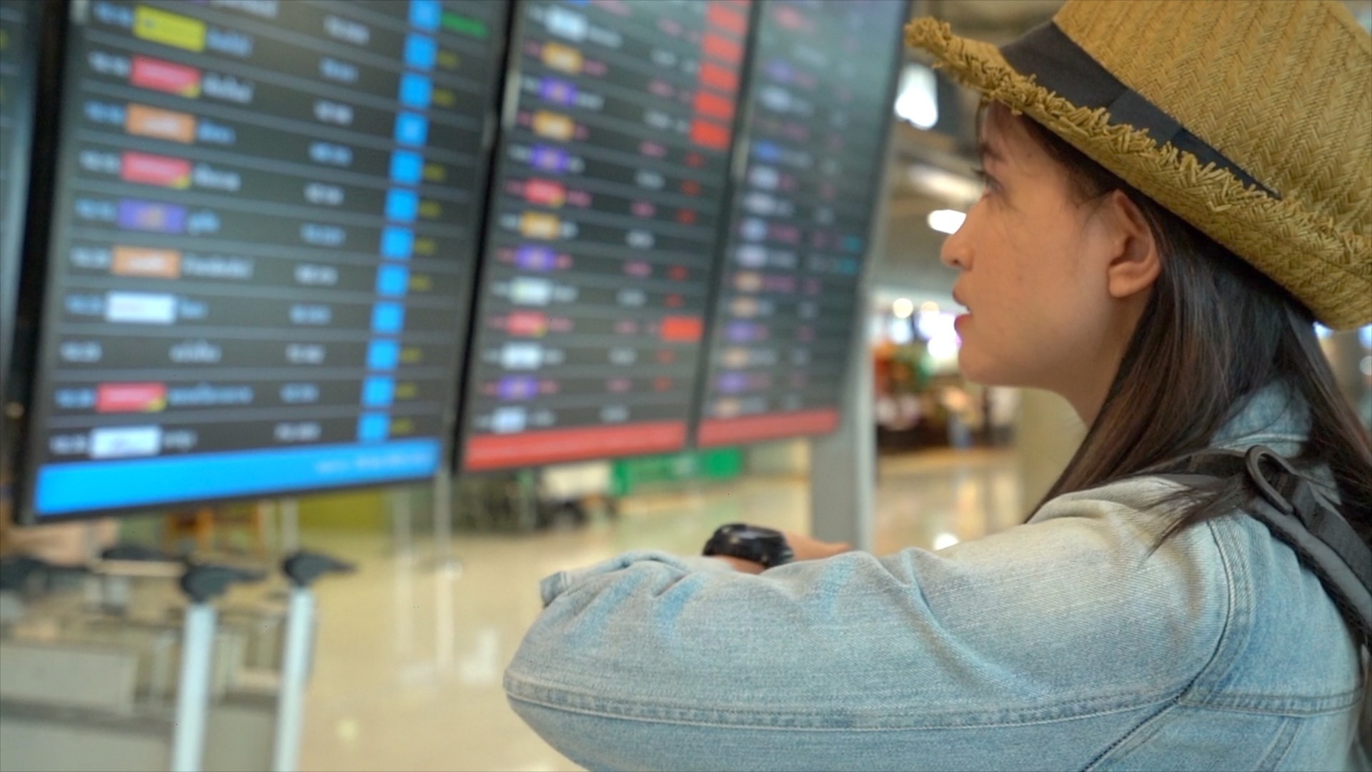 How to dodge long layovers: essential airport hacks